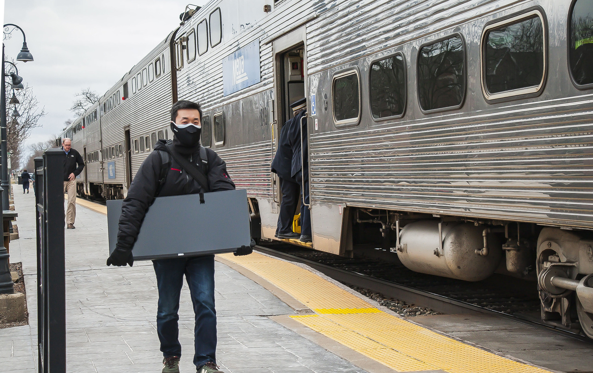 Metra releases ridership data to help customers avoid crowding ...