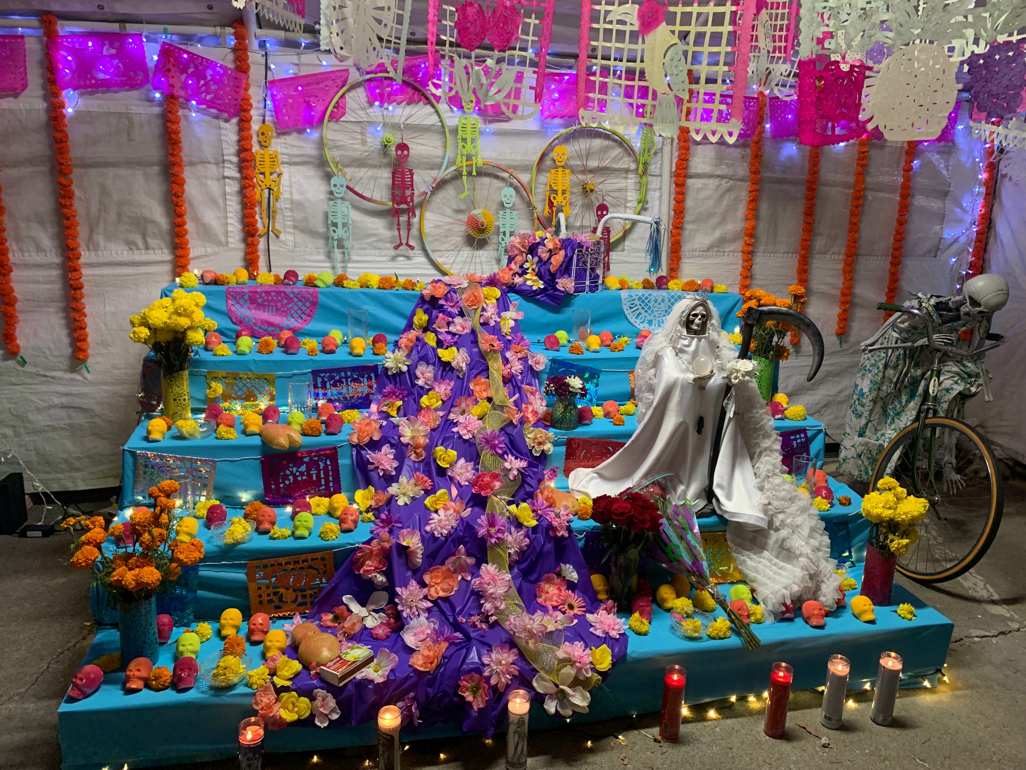 Palenque LSNA’s Noche de Calaveras features community altar to fallen ...