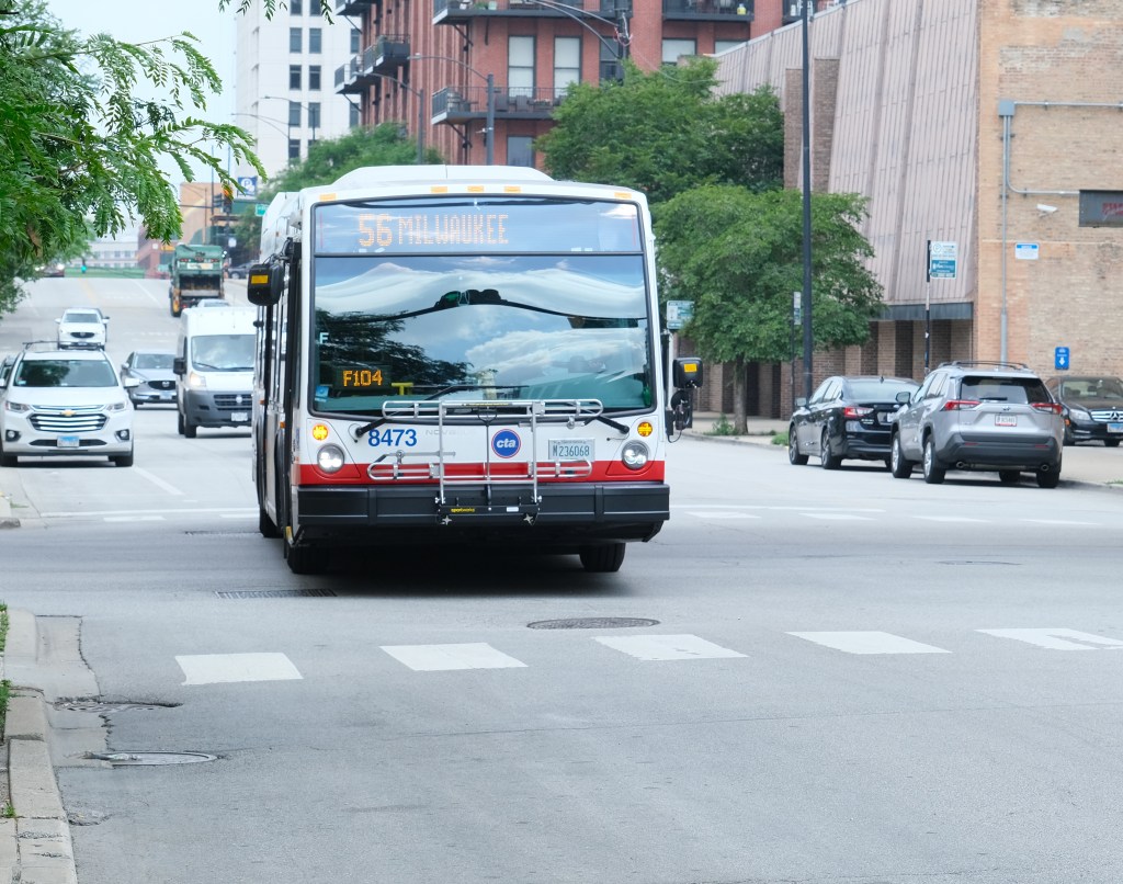 CTA is moving "digital destination signs," LED route info on front of ...