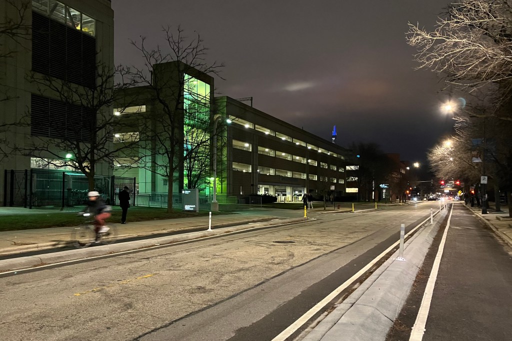 CTA and CDOT Unveil Proposed Designs for Central Loop BRT Corridor ...