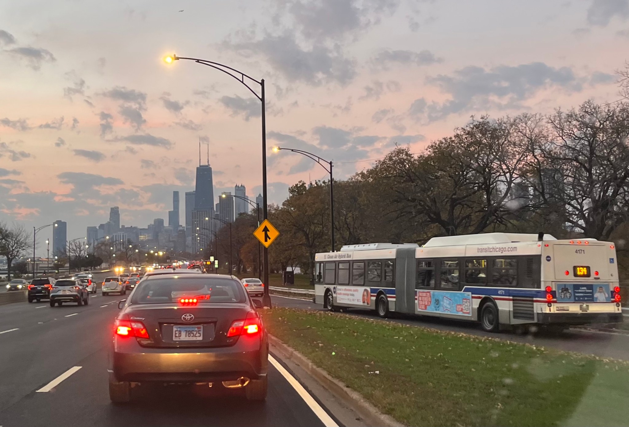 Reimagining Chicago’s DuSable Lake Shore Drive is a generational ...