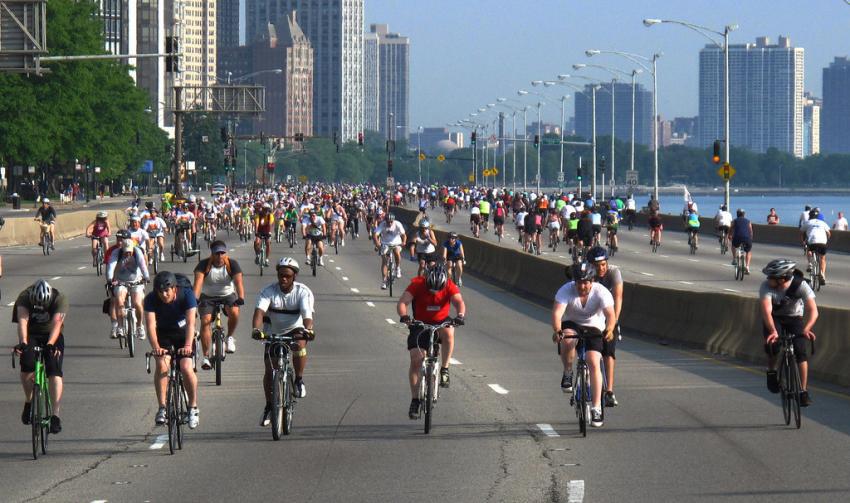 Reimagining Chicago’s DuSable Lake Shore Drive is a generational ...