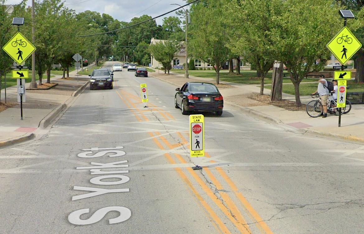 Going green: "Parklets" by the Prairie Path drew residents to learn ...