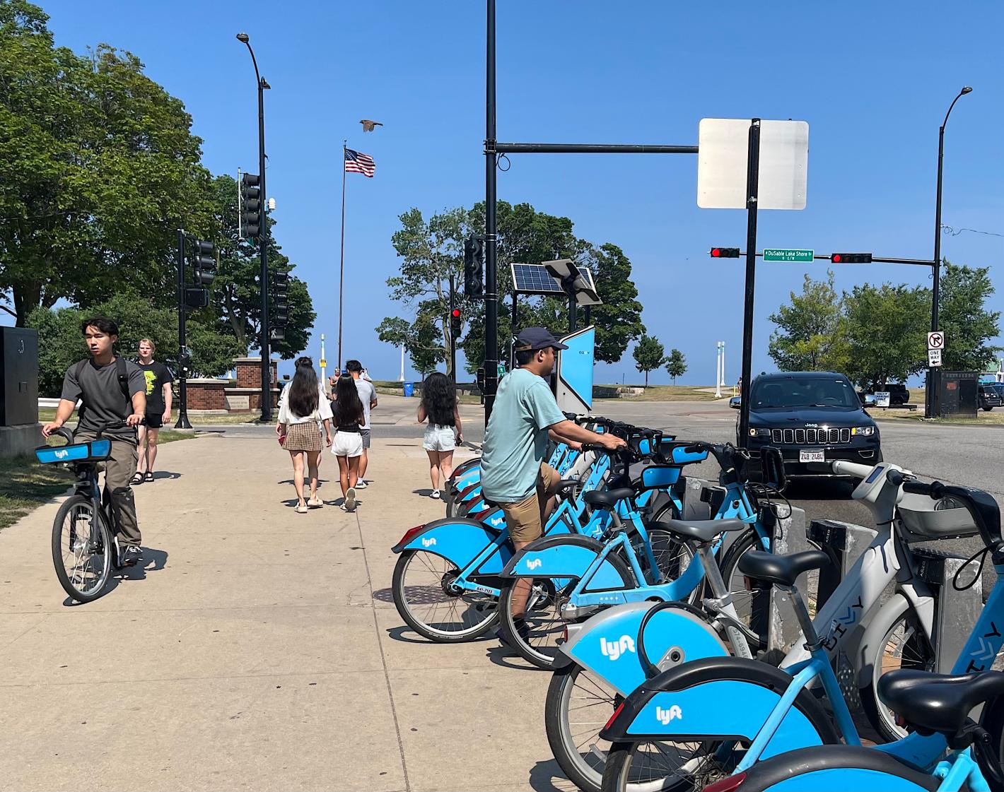 City announces lots of new perks for Divvy riders. But sorry, loyal ...