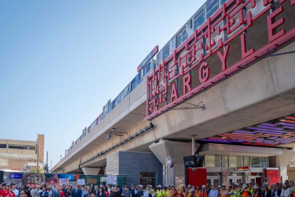 A great day on Argyle: Celebrating new 'L' stations, in the shadow of the transit fiscal cliff ...